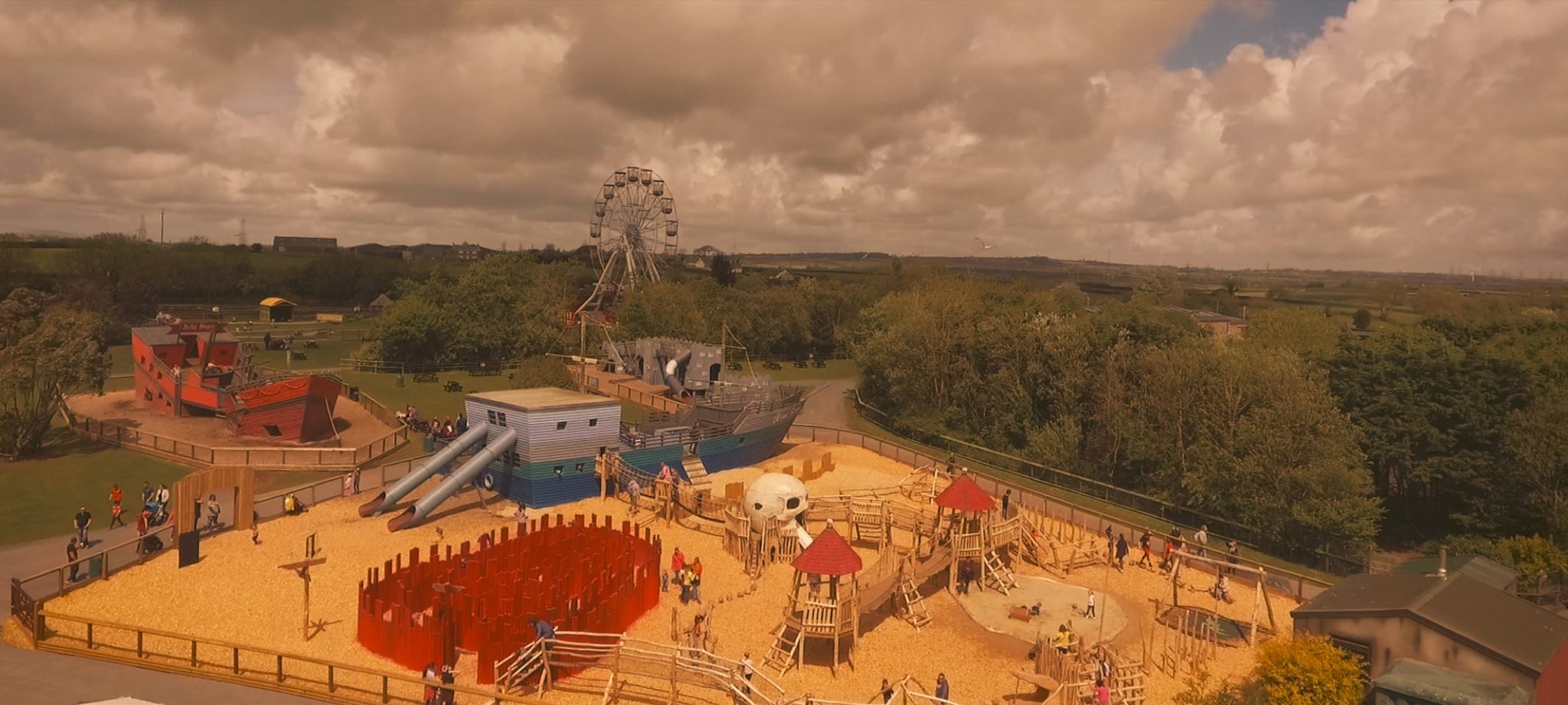 Award Winning Attraction in Pembrokeshire - Folly Farm Adventure Park & Zoo
