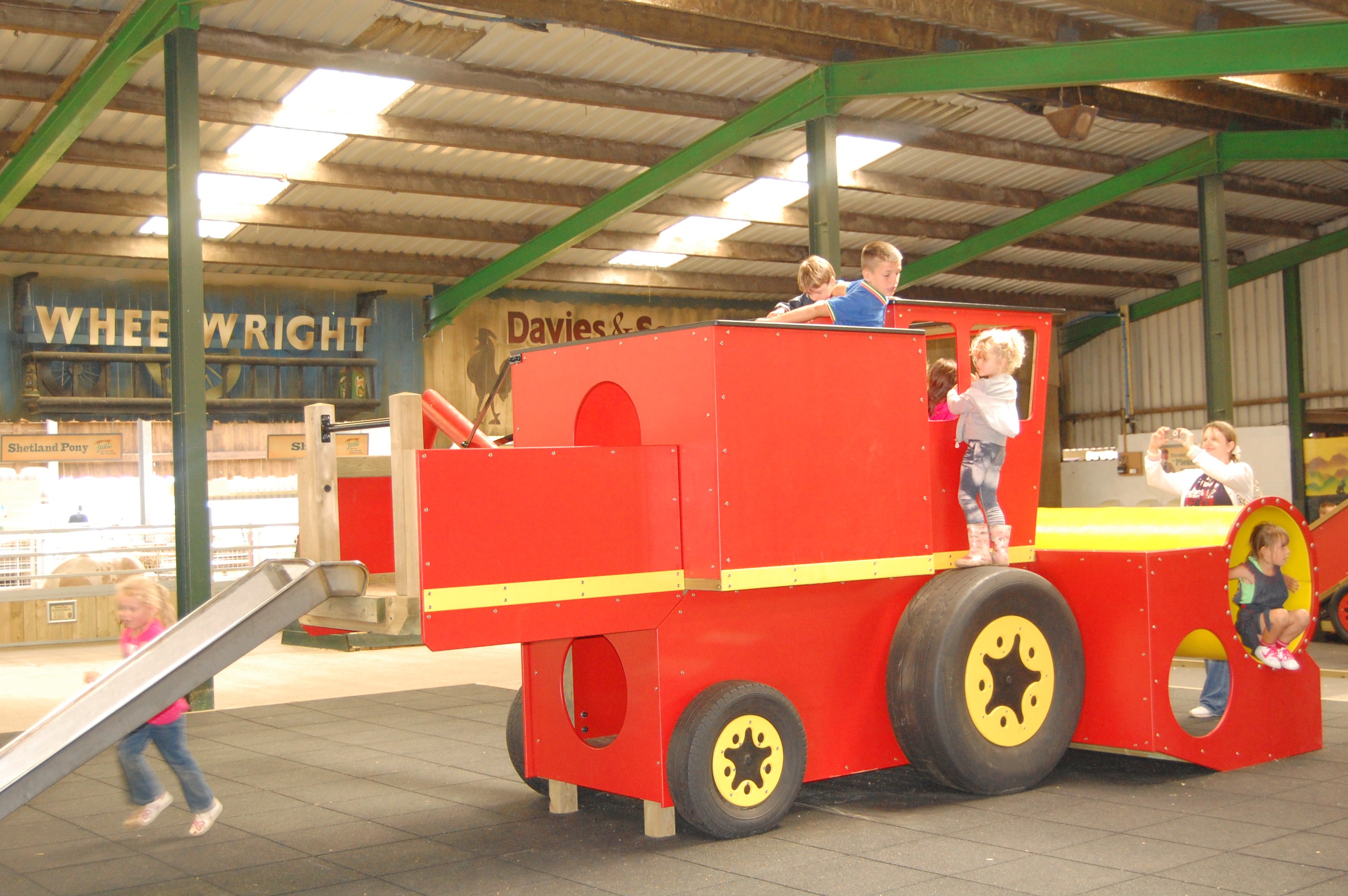 Indoor Play Areas and Soft Play at Folly Farm in Wales