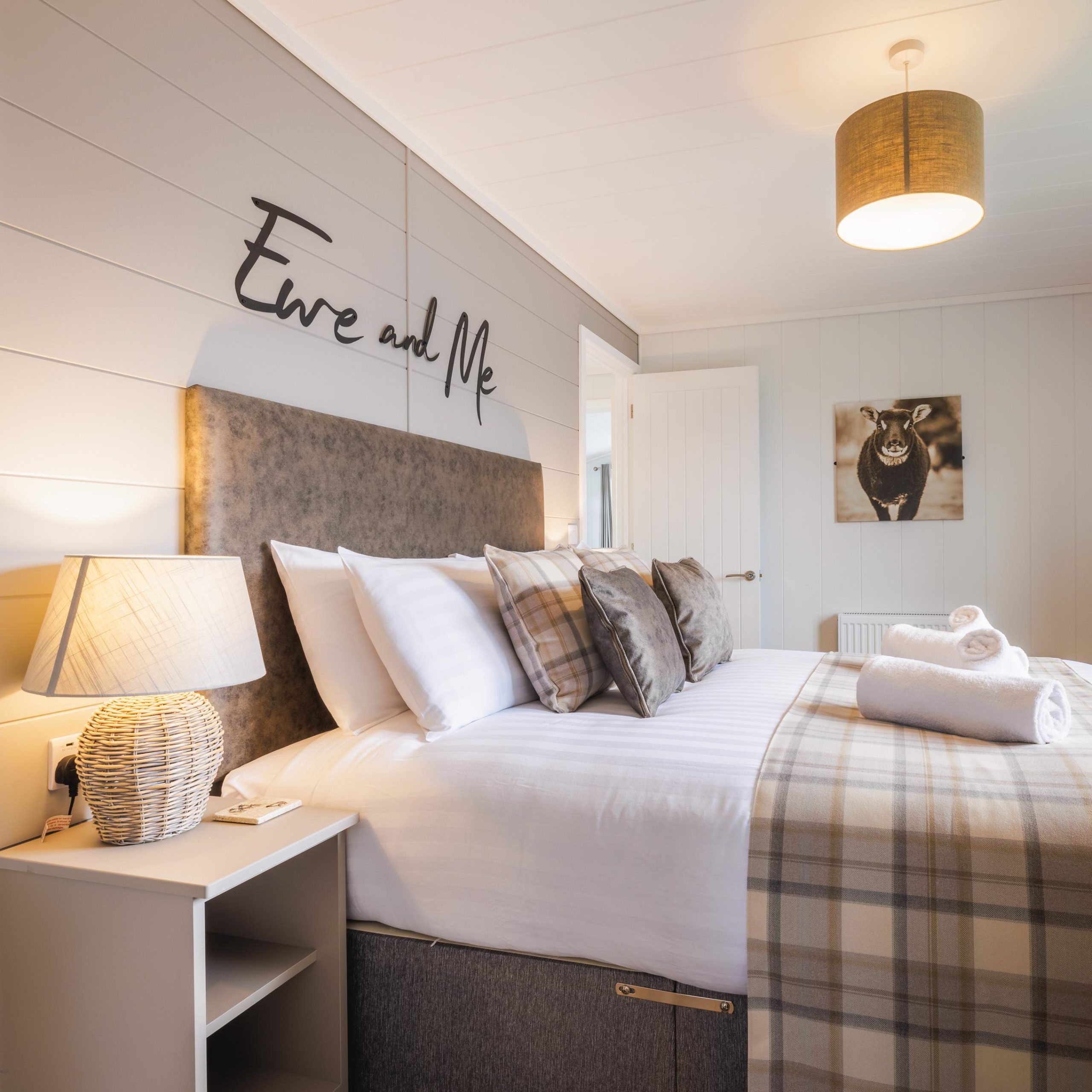 Luxury Lodges Graded Five Star • Folly Farm
