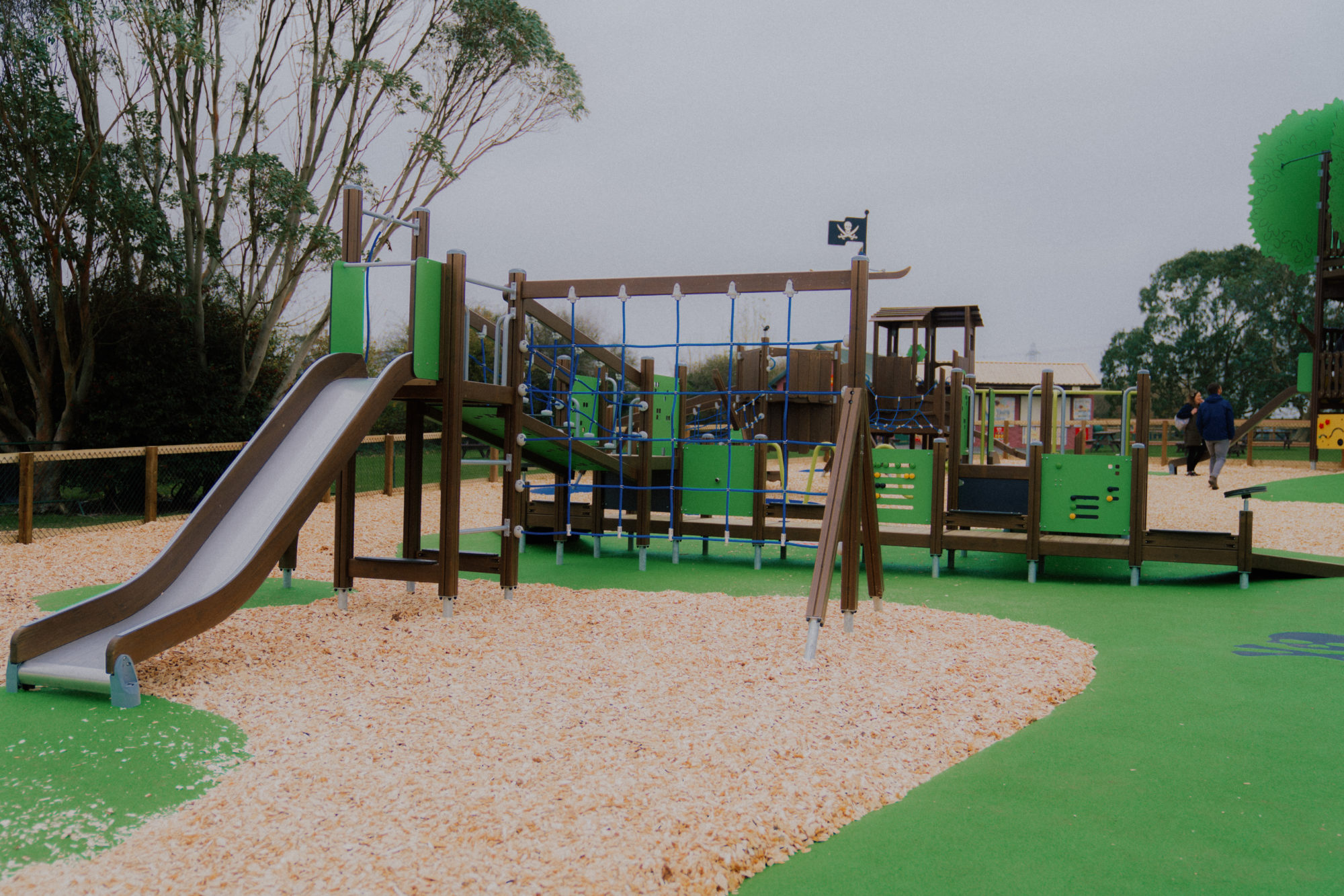 Folly Farm Adventure Park and Zoo with Holiday Park 🏆 Family Favourites ...