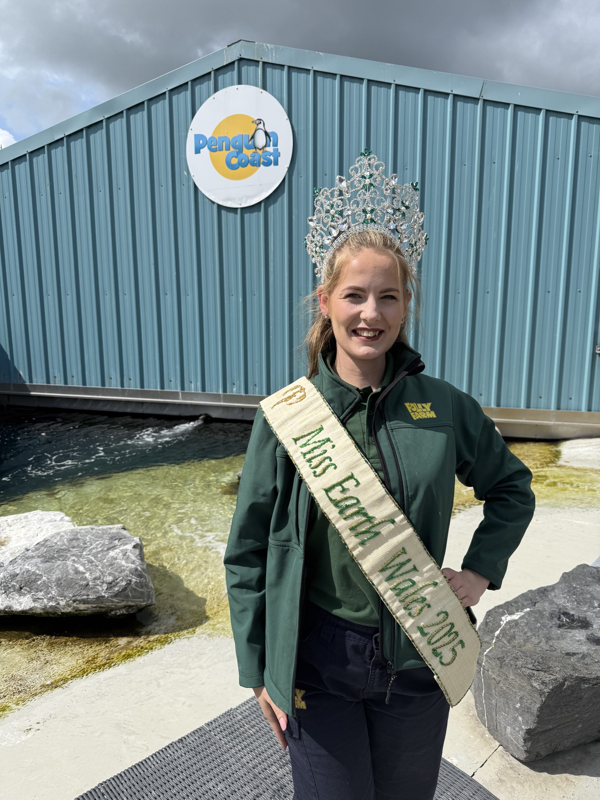 Zoo Keeper crowned Miss Earth Wales • Folly Farm